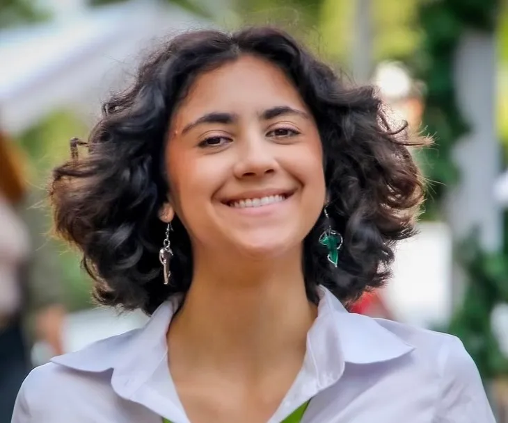 Emily Gutarra | Money